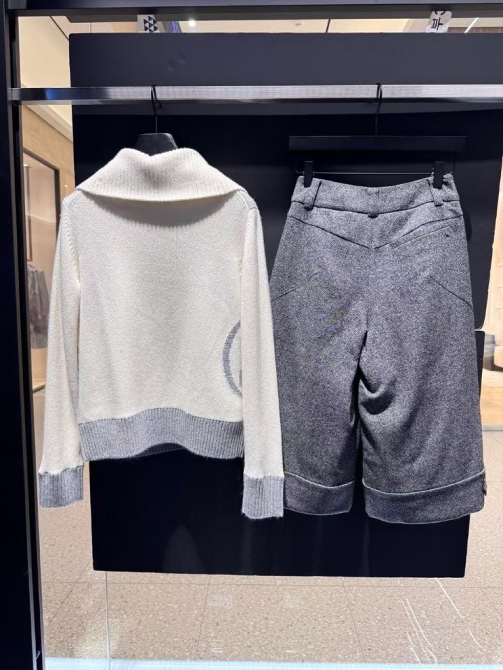 지포어 여성 PRAY FOR POWDER SWEATER – 루나틱샵